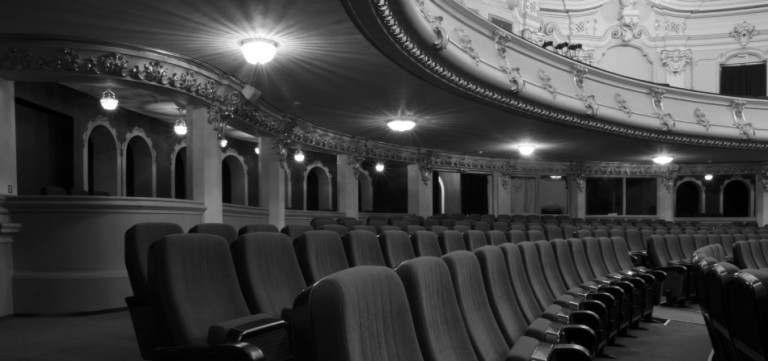 A Comprehensive Online Guide to the History of Theater