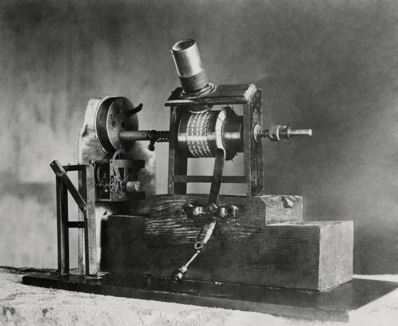 The History of Movie Theater Projection: The Technology That Puts ...