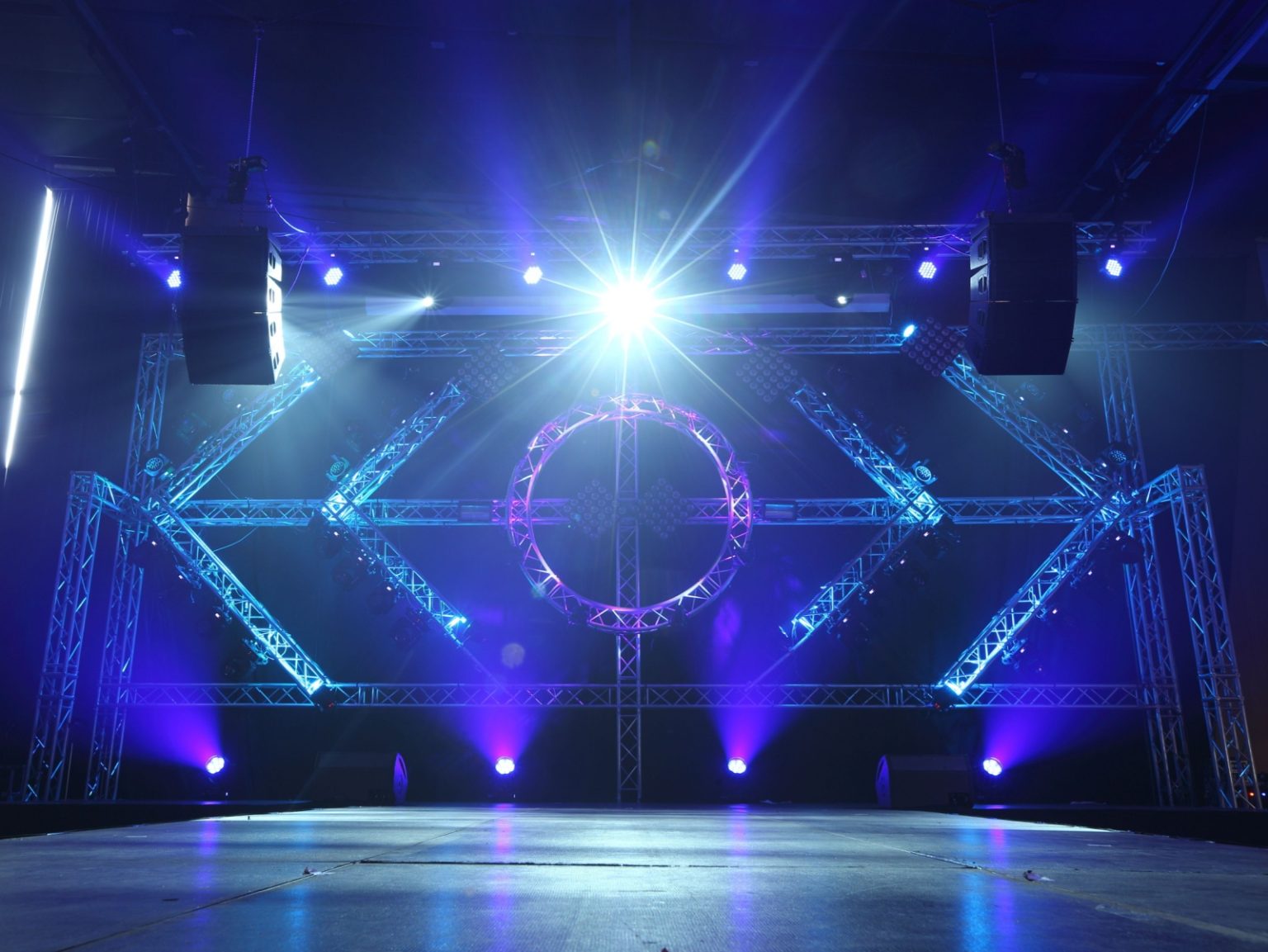 Contra Dancing Basics: A Beginner’s Guide